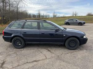 Blue Audi A4 2001 in Kaunas, with an engine capacity of 1.90 L and mileage of 298 thousand km for 1300 €, photo 6 on AUTOMOTO.COM.LV