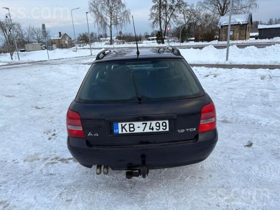 Blue Audi A4 2001 in Jelgava, with an engine capacity of 1.90 L and mileage of 494 thousand km for 1500 €, photo 4 on AUTOMOTO.COM.LV