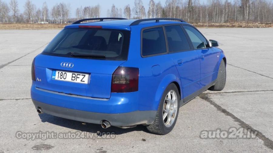 Blue Audi A4 2001 in Tallinn, with an engine capacity of 3.00 L and mileage of 336 thousand km for 3499 €, photo 4 on AUTOMOTO.COM.LV