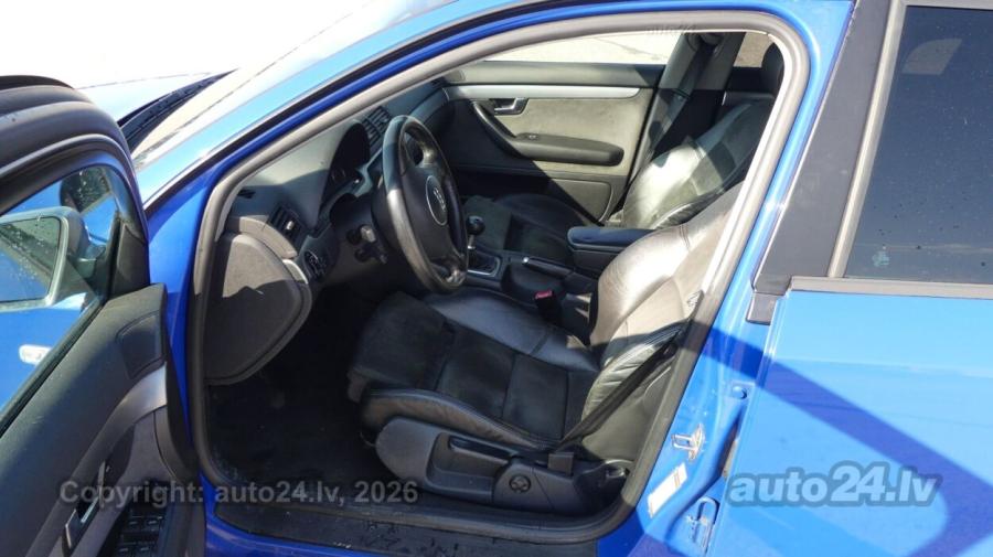 Blue Audi A4 2001 in Tallinn, with an engine capacity of 3.00 L and mileage of 336 thousand km for 3499 €, photo 6 on AUTOMOTO.COM.LV