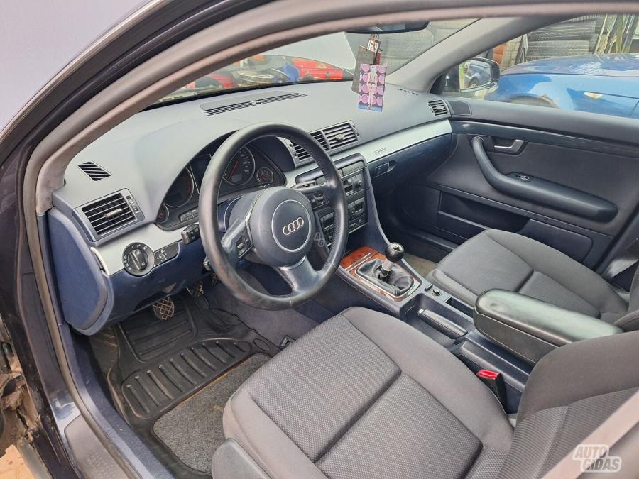 Zils Audi A4 2001 Mažeikiai, ar dzinēja tilpumu 1.90 L un nobraukumu 269 tūkst. km par 2600 €, foto 13 vietnē AUTOMOTO.COM.LV
