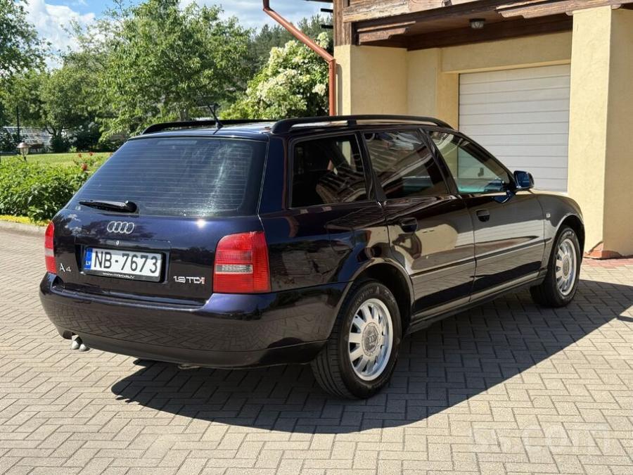 Zils Audi A4 2001 Valmiera, ar dzinēja tilpumu 1.90 L un nobraukumu 385 tūkst. km par 1790 €, foto 7 vietnē AUTOMOTO.COM.LV