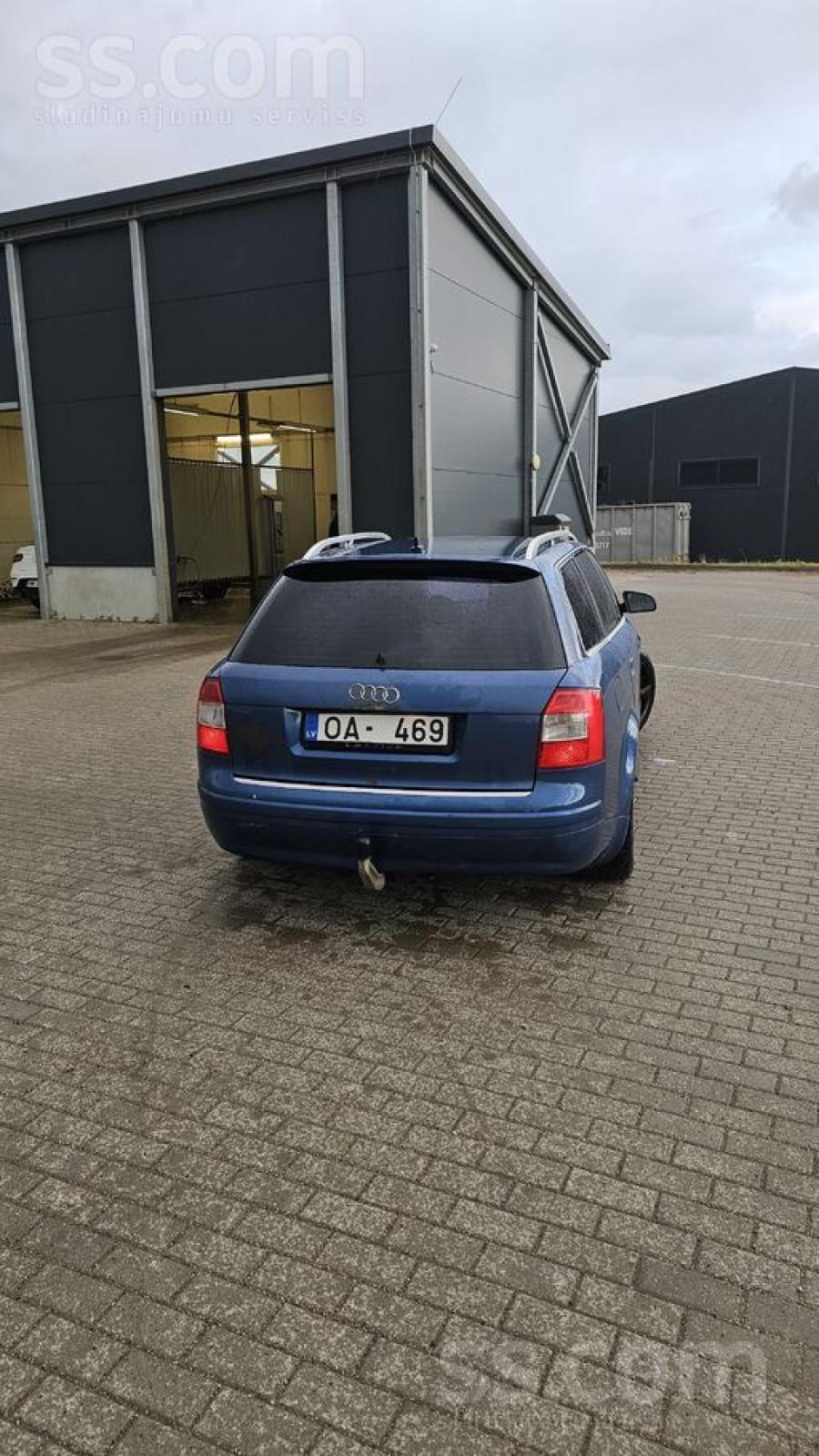 Zils Audi A4 2001 Saldus, ar dzinēja tilpumu 1.90 L un nobraukumu 502 tūkst. km par 1000 €, foto 4 vietnē AUTOMOTO.COM.LV