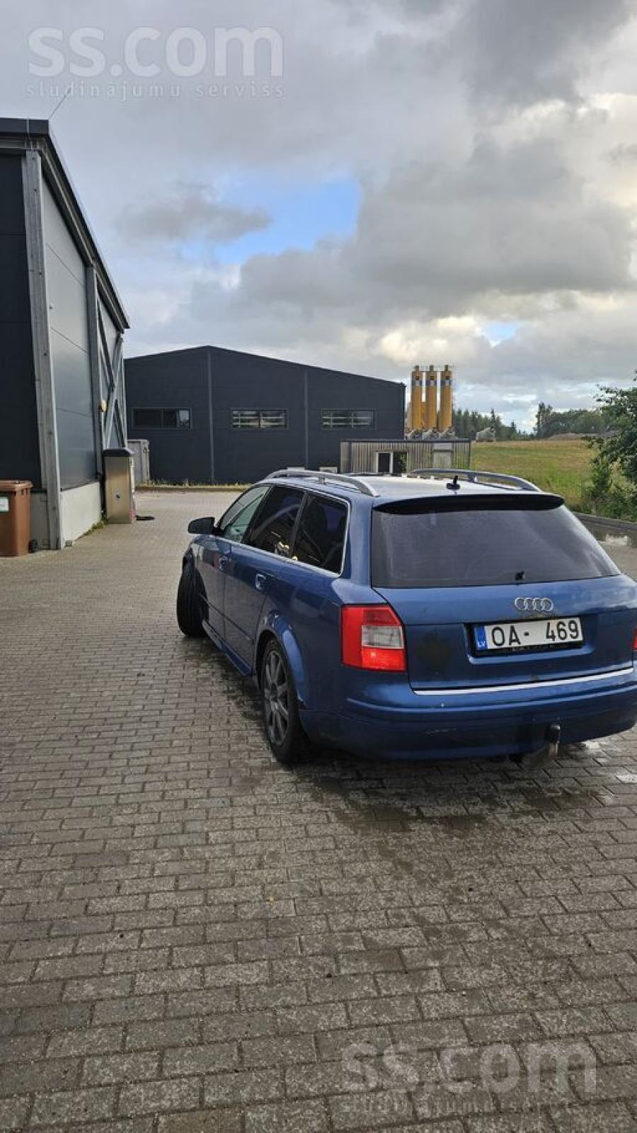 Zils Audi A4 2001 Saldus, ar dzinēja tilpumu 1.90 L un nobraukumu 502 tūkst. km par 1000 €, foto 6 vietnē AUTOMOTO.COM.LV