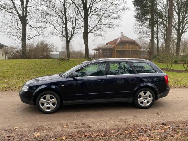 Zils Audi A4 2002 Jelgava, ar dzinēja tilpumu 1.90 L un nobraukumu 378 tūkst. km par 1850 €, foto 7 vietnē AUTOMOTO.COM.LV