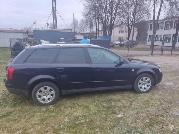 Zils Audi A4 2002 Viļņa, ar dzinēja tilpumu 1.90 L un nobraukumu 308 tūkst. km par 1600 €, foto 1 vietnē AUTOMOTO.COM.LV