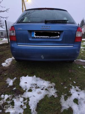 Zils Audi A4 2002 Alīta, ar dzinēja tilpumu 2.50 L un nobraukumu 384 tūkst. km par 999 €, foto 2 vietnē AUTOMOTO.COM.LV
