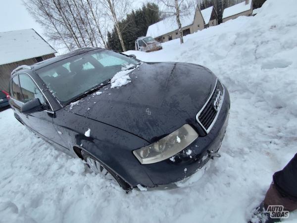 Zils Audi A4 2002 Telšiai, ar dzinēja tilpumu 2.50 L un nobraukumu 270 tūkst. km par 500 €, foto 2 vietnē AUTOMOTO.COM.LV