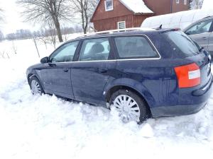 Blue Audi A4 2002 in Telschi, with an engine capacity of 2.50 L and mileage of 270 thousand km for 500 €, photo 3 on AUTOMOTO.COM.LV
