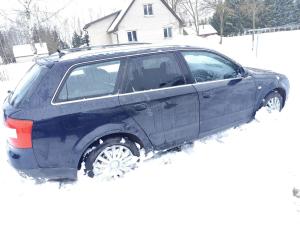 Blue Audi A4 2002 in Telschi, with an engine capacity of 2.50 L and mileage of 270 thousand km for 500 €, photo 4 on AUTOMOTO.COM.LV