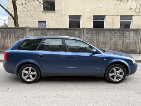 Blue Audi A4 2002 in Pakruojis, with an engine capacity of 1.90 L and mileage of 475 thousand km for 1500 €, photo 2 on AUTOMOTO.COM.LV