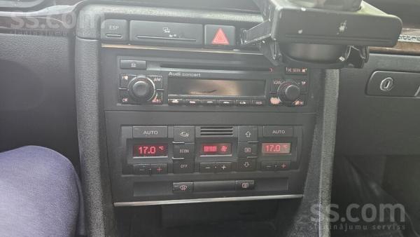 Синий Ауди А4 2002 в Юрмала, объемом двигателя 1.90 л и пробегом 380 тыс. км за 1000 €, фото 8 на AUTOMOTO.COM.LV