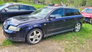 Blue Audi A4 2002 in Riga, with an engine capacity of 2.50 L and mileage of 442 thousand km for 1500 €, photo 6 on AUTOMOTO.COM.LV