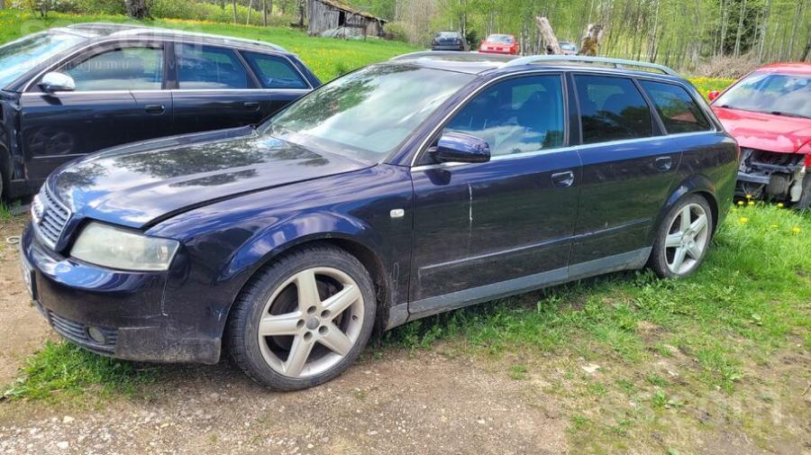 Blue Audi A4 2002 in Riga, with an engine capacity of 2.50 L and mileage of 442 thousand km for 1500 €, photo 6 on AUTOMOTO.COM.LV