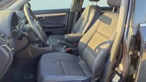 Zils Audi A4 2002 Limbaži, ar dzinēja tilpumu 2.00 L un nobraukumu 199 tūkst. km par 3250 €, foto 12 vietnē AUTOMOTO.COM.LV