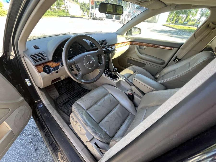 Blue Audi A4 2002 in Klaipeda, with an engine capacity of 1.90 L and mileage of 399 thousand km for 700 €, photo 6 on AUTOMOTO.COM.LV