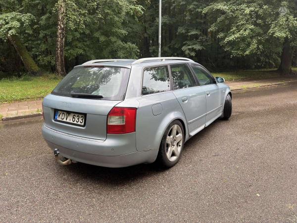 Blue Audi A4 2002 in Vilnius, with an engine capacity of 1.90 L and mileage of 367 thousand km for 1100 €, photo 3 on AUTOMOTO.COM.LV