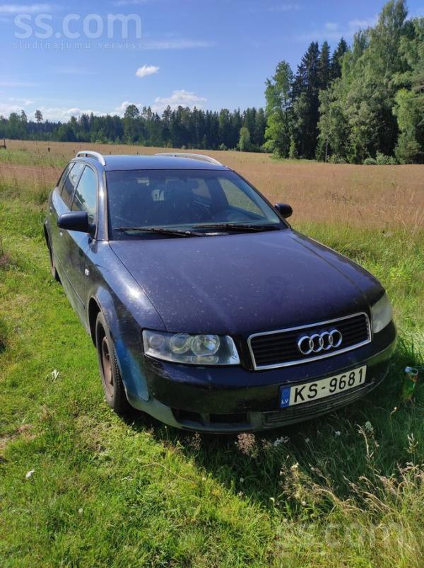 Zils Audi A4 2002 Rīga, ar dzinēja tilpumu 1.90 L un nobraukumu 390 tūkst. km par 600 €, foto 2 vietnē AUTOMOTO.COM.LV