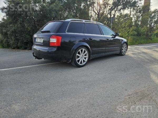 Zils Audi A4 2002 Cēsis, ar dzinēja tilpumu 1.90 L un nobraukumu 471 tūkst. km par 2380 €, foto 2 vietnē AUTOMOTO.COM.LV