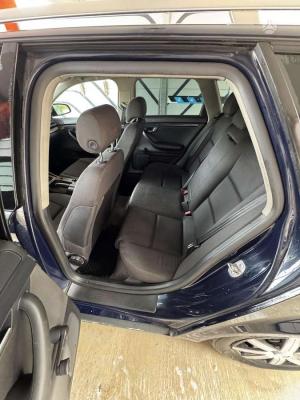 Blue Audi A4 2002 in Vilnius, with an engine capacity of 1.90 L and mileage of 399 thousand km for 1000 €, photo 8 on AUTOMOTO.COM.LV