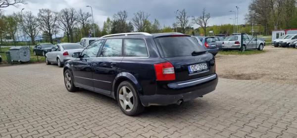 Zils Audi A4 2002 Valmiera, ar dzinēja tilpumu 2.00 L un nobraukumu 339 tūkst. km par 1600 €, foto 4 vietnē AUTOMOTO.COM.LV