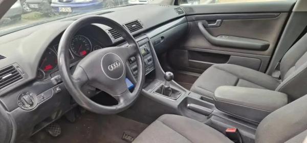 Zils Audi A4 2002 Valmiera, ar dzinēja tilpumu 2.00 L un nobraukumu 339 tūkst. km par 1600 €, foto 8 vietnē AUTOMOTO.COM.LV