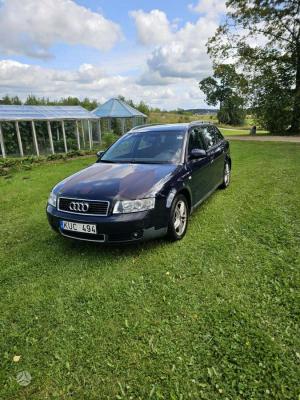 Zils Audi A4 2002 Utena, ar dzinēja tilpumu 1.98 L un nobraukumu 221 tūkst. km par 1000 €, foto  vietnē AUTOMOTO.COM.LV