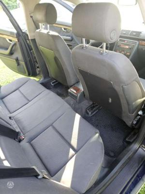 Zils Audi A4 2002 Utena, ar dzinēja tilpumu 1.98 L un nobraukumu 221 tūkst. km par 1000 €, foto 9 vietnē AUTOMOTO.COM.LV