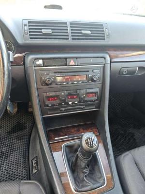 Zils Audi A4 2002 Utena, ar dzinēja tilpumu 1.98 L un nobraukumu 221 tūkst. km par 1000 €, foto 11 vietnē AUTOMOTO.COM.LV