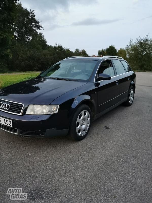 Zils Audi A4 2002 Plungė, ar dzinēja tilpumu 2.40 L un nobraukumu 279 tūkst. km par 900 €, foto 3 vietnē AUTOMOTO.COM.LV