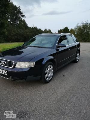 Zils Audi A4 2002 Plungė, ar dzinēja tilpumu 2.40 L un nobraukumu 279 tūkst. km par 900 €, foto 3 vietnē AUTOMOTO.COM.LV