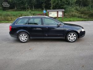 Zils Audi A4 2002 Plungė, ar dzinēja tilpumu 2.40 L un nobraukumu 279 tūkst. km par 900 €, foto 7 vietnē AUTOMOTO.COM.LV