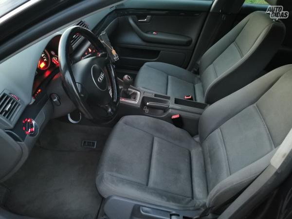 Zils Audi A4 2002 Plungė, ar dzinēja tilpumu 2.40 L un nobraukumu 279 tūkst. km par 900 €, foto 11 vietnē AUTOMOTO.COM.LV