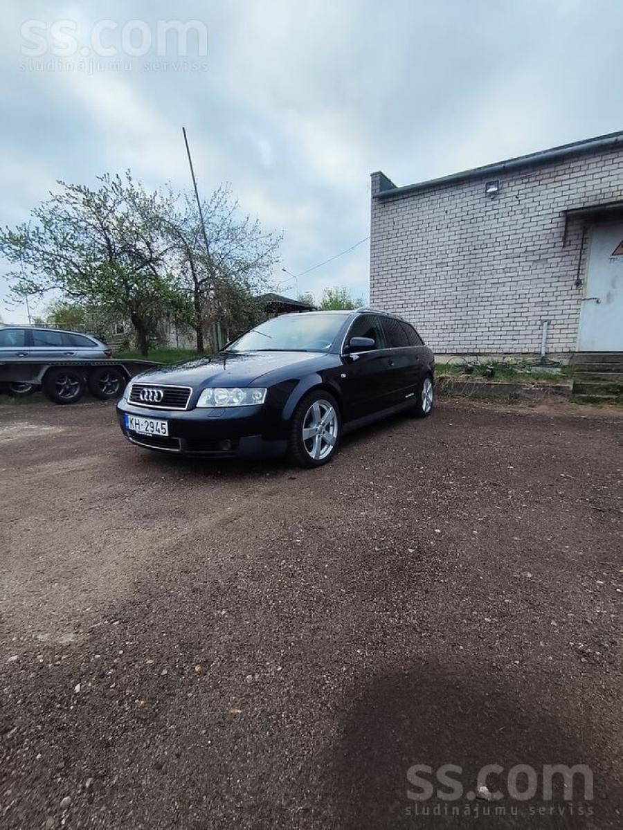 Blue Audi A4 2002 in Daugavpils, with an engine capacity of 2.50 L and mileage of 342 thousand km for 2100 €, photo 3 on AUTOMOTO.COM.LV