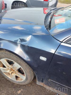 Zils Audi A4 2002 Rīga, ar dzinēja tilpumu 2.50 L un nobraukumu 315 tūkst. km par 1001 €, foto 6 vietnē AUTOMOTO.COM.LV