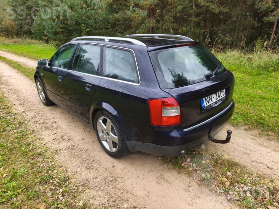 Zils Audi A4 2002 Bauska, ar dzinēja tilpumu 1.90 L un nobraukumu 524 tūkst. km par 1600 €, foto 5 vietnē AUTOMOTO.COM.LV