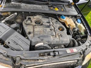 Zils Audi A4 2002 Bauska, ar dzinēja tilpumu 1.90 L un nobraukumu 524 tūkst. km par 1600 €, foto 7 vietnē AUTOMOTO.COM.LV