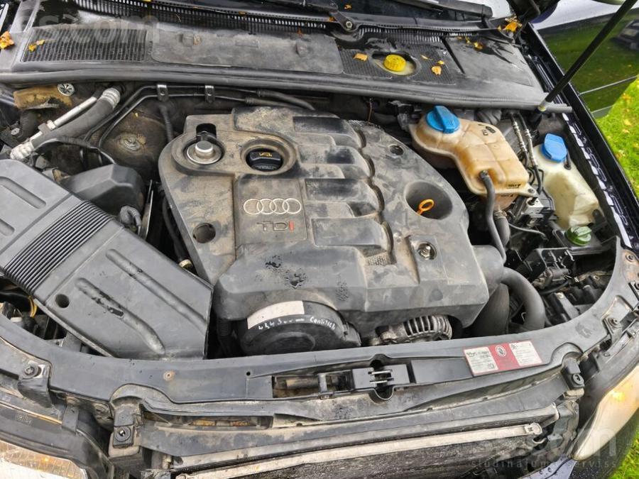Zils Audi A4 2002 Bauska, ar dzinēja tilpumu 1.90 L un nobraukumu 524 tūkst. km par 1600 €, foto 7 vietnē AUTOMOTO.COM.LV