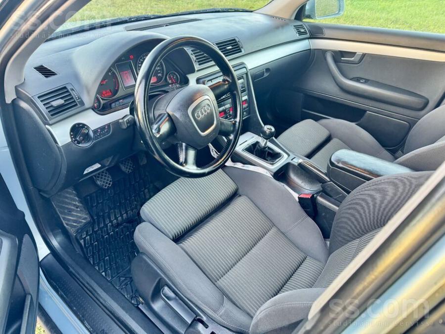 Blue Audi A4 2002 in Riga, with an engine capacity of 1.80 L and mileage of 244 thousand km for 3900 €, photo 13 on AUTOMOTO.COM.LV