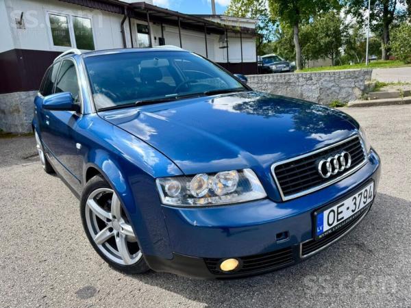 Zils Audi A4 2003 Daugavpils, ar dzinēja tilpumu 1.90 L un nobraukumu 326 tūkst. km par 1650 €, foto 4 vietnē AUTOMOTO.COM.LV