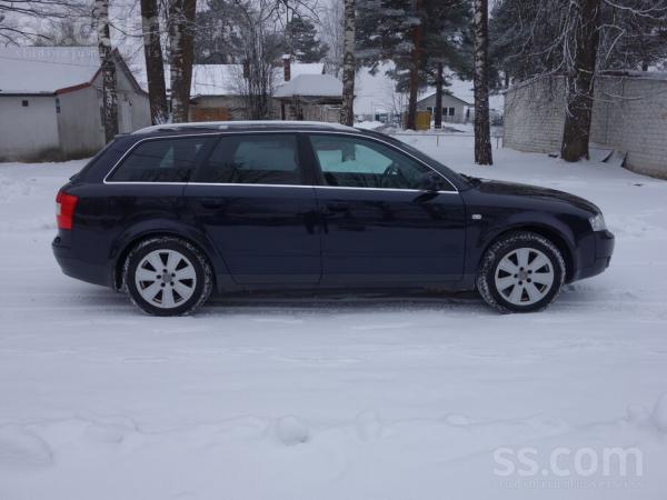 Zils Audi A4 2003 Rīga, ar dzinēja tilpumu 1.90 L un nobraukumu 0 tūkst. km par 2450 €, foto 10 vietnē AUTOMOTO.COM.LV