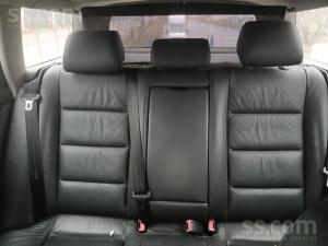 Blue Audi A4 2003 in Riga, with an engine capacity of 2.50 L and mileage of 276 thousand km for 1400 €, photo 8 on AUTOMOTO.COM.LV