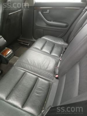 Blue Audi A4 2003 in Riga, with an engine capacity of 2.50 L and mileage of 276 thousand km for 1400 €, photo 9 on AUTOMOTO.COM.LV