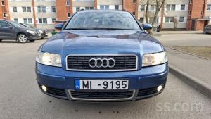 Синий Ауди А4 2003 в Даугавпилс, объемом двигателя 1.90 л и пробегом 312 тыс. км за 998 €, фото 3 на AUTOMOTO.COM.LV
