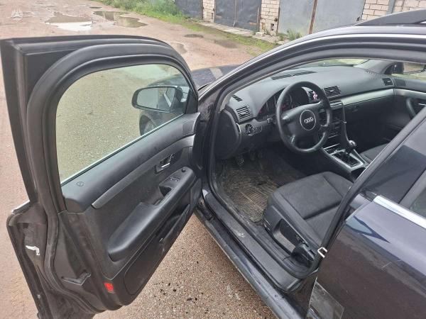 Blue Audi A4 2003 in Kalvarija, with an engine capacity of 1.98 L and mileage of 300 thousand km for 650 €, photo 5 on AUTOMOTO.COM.LV