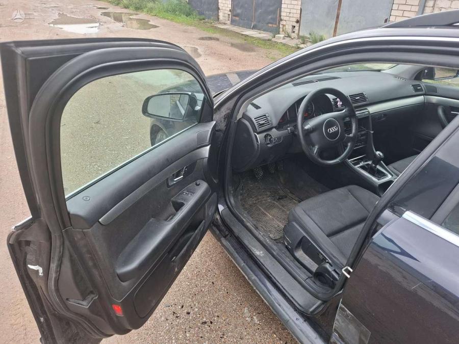 Blue Audi A4 2003 in Kalvarija, with an engine capacity of 1.98 L and mileage of 300 thousand km for 650 €, photo 6 on AUTOMOTO.COM.LV