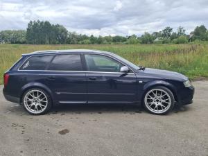 Blue Audi A4 2003 in Pakruojis, with an engine capacity of 1.90 L and mileage of 453 thousand km for 2650 €, photo 5 on AUTOMOTO.COM.LV