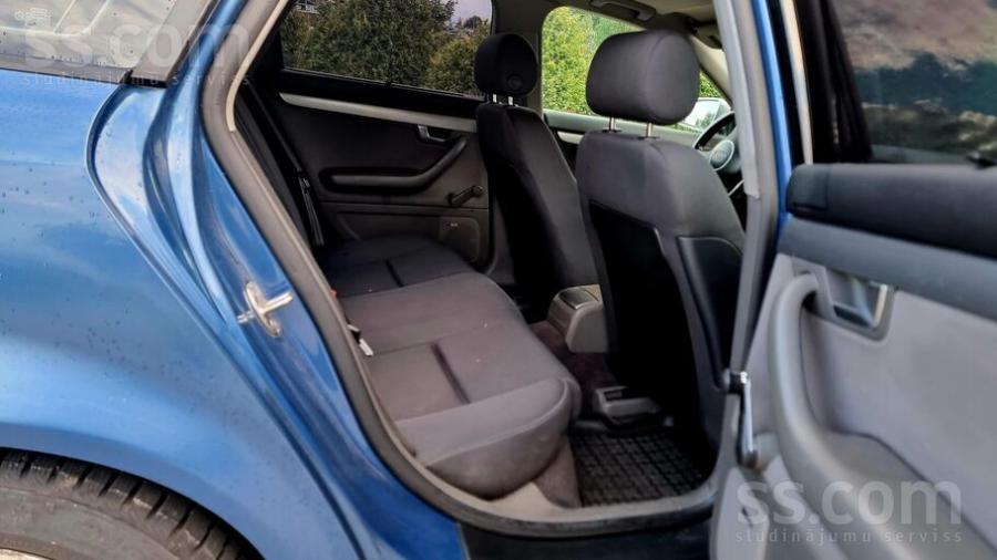 Zils Audi A4 2003 Cēsis, ar dzinēja tilpumu 1.90 L un nobraukumu 533 tūkst. km par 1700 €, foto 13 vietnē AUTOMOTO.COM.LV