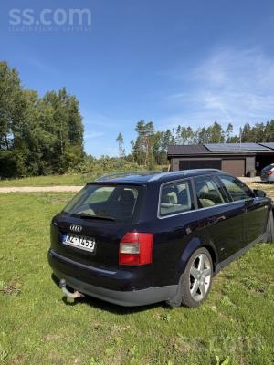Blue Audi A4 2003 in Riga, with an engine capacity of 1.90 L and mileage of 323 thousand km for 2500 €, photo 5 on AUTOMOTO.COM.LV