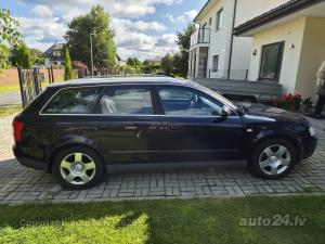 Zils Audi A4 2003 Tallina, ar dzinēja tilpumu 2.00 L un nobraukumu 292 tūkst. km par 700 €, foto  vietnē AUTOMOTO.COM.LV